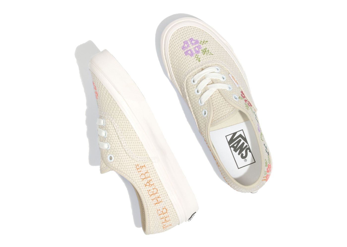 Beli Vans Authentic 44 DX Anaheim Stitched Together Classic White